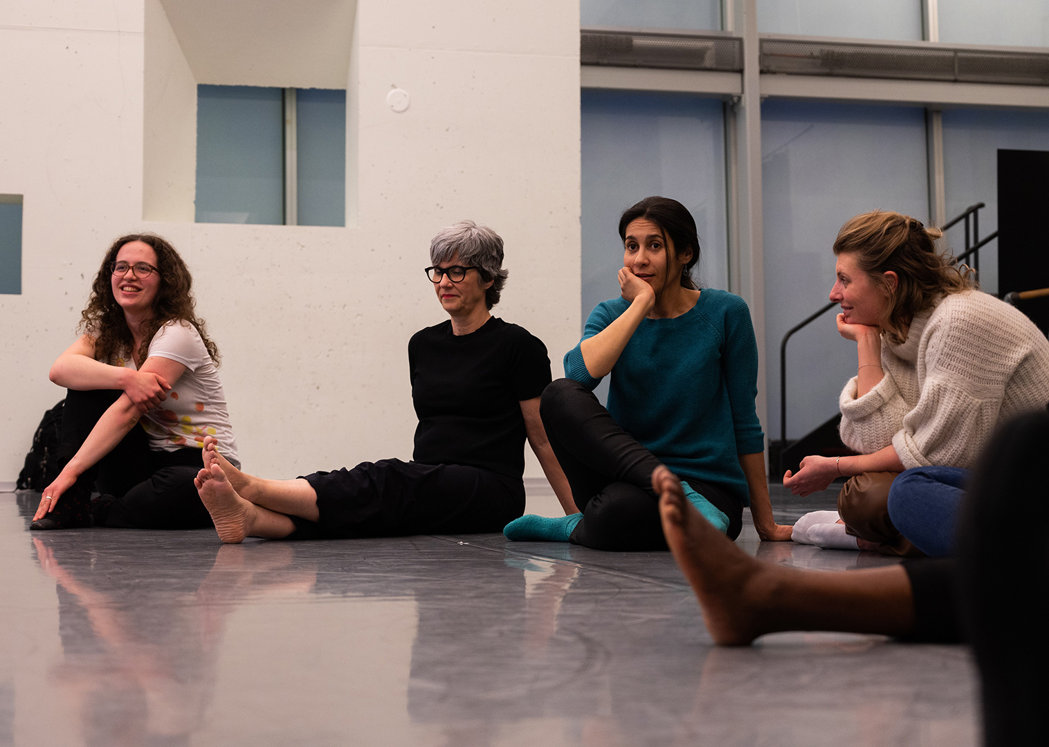 Dance therapy and its benefits for mental health - Les Grands Ballets ...