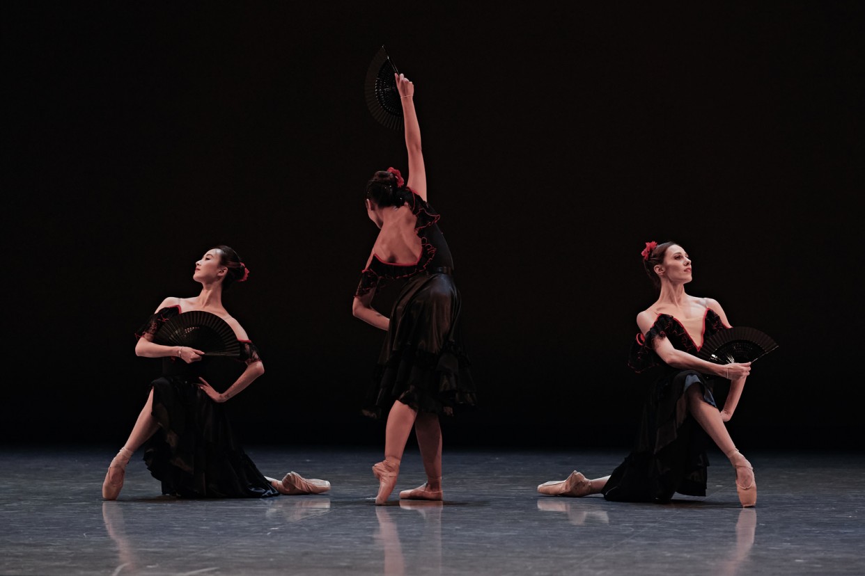 Majísimo - Les Grands Ballets Canadiens