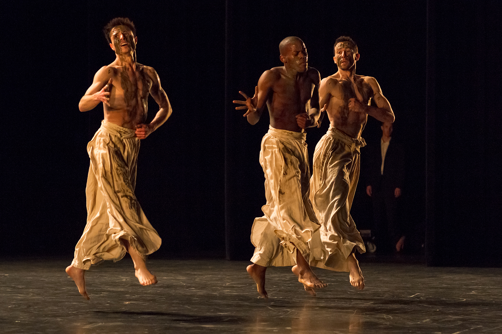 Black Milk | Les Grands Ballets Canadiens - Les Grands Ballets Canadiens